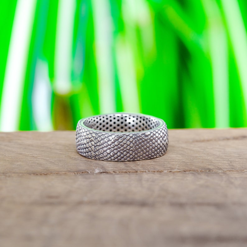 Sterling Silver Snake & Crocodile Skin Ring, Unisex Scale Band - Etsy UK
