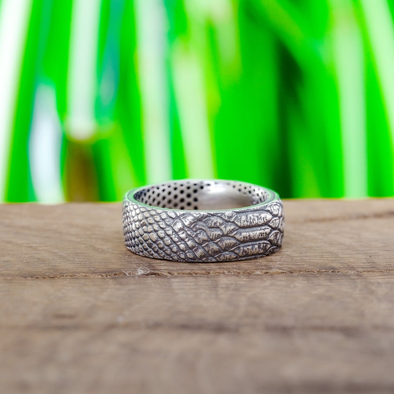 Sterling Silver Snake & Crocodile Skin Ring, Unisex Scale Band - Etsy UK