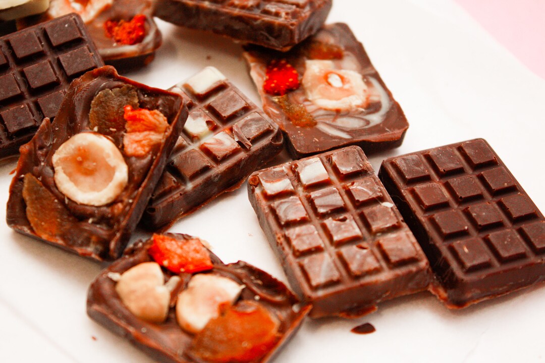 10 MINI Cute Chocolate Bars, Delicious Lux Toppings Chocolate Bar ...