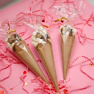 Hot Chocolate, Favor Cones: Marshmallows & Chocolate Sprinkles - Etsy