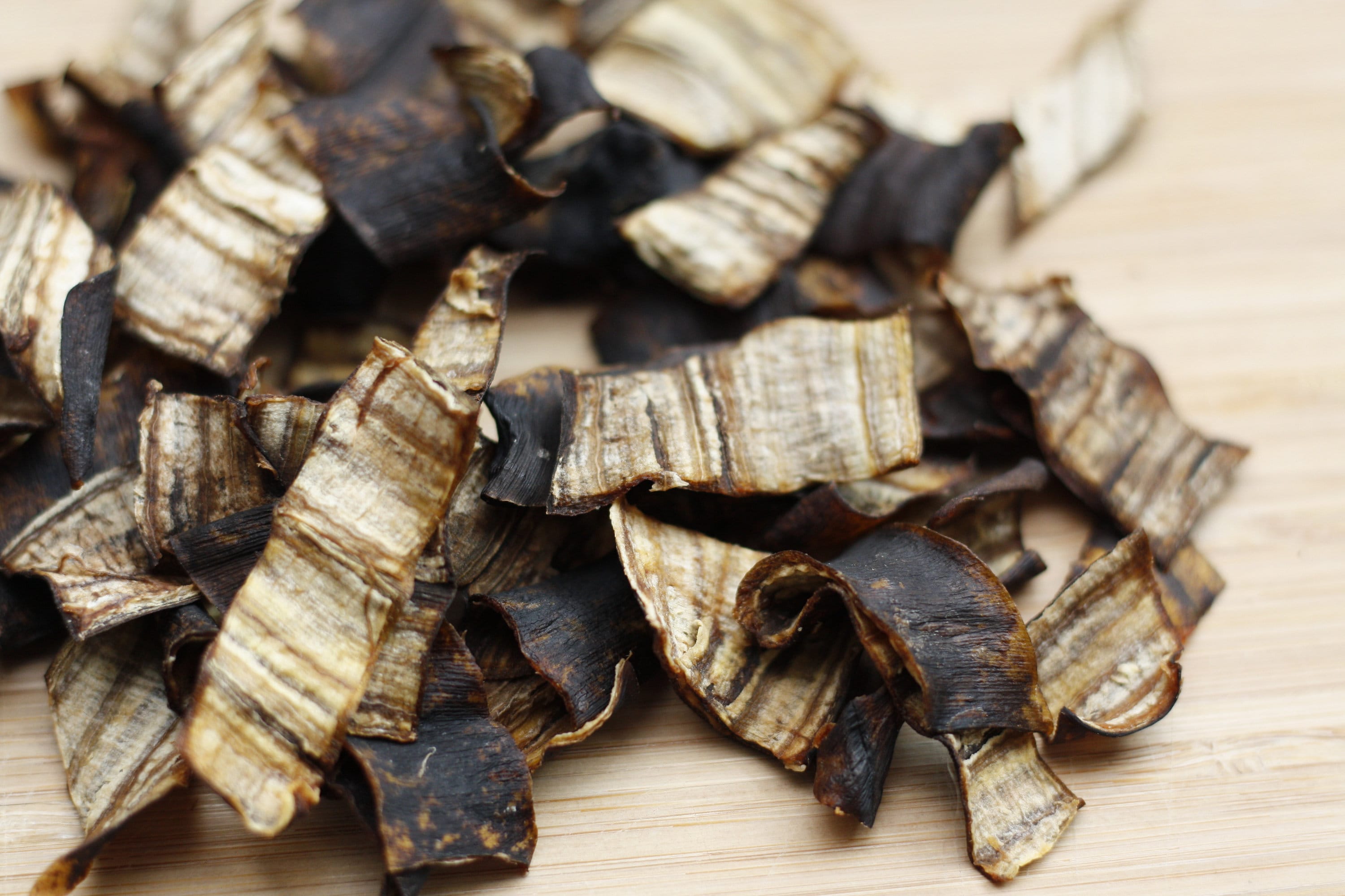 100% Organic Dried Banana Peel, Dehydrated Banan Peel Chips, Dried ...