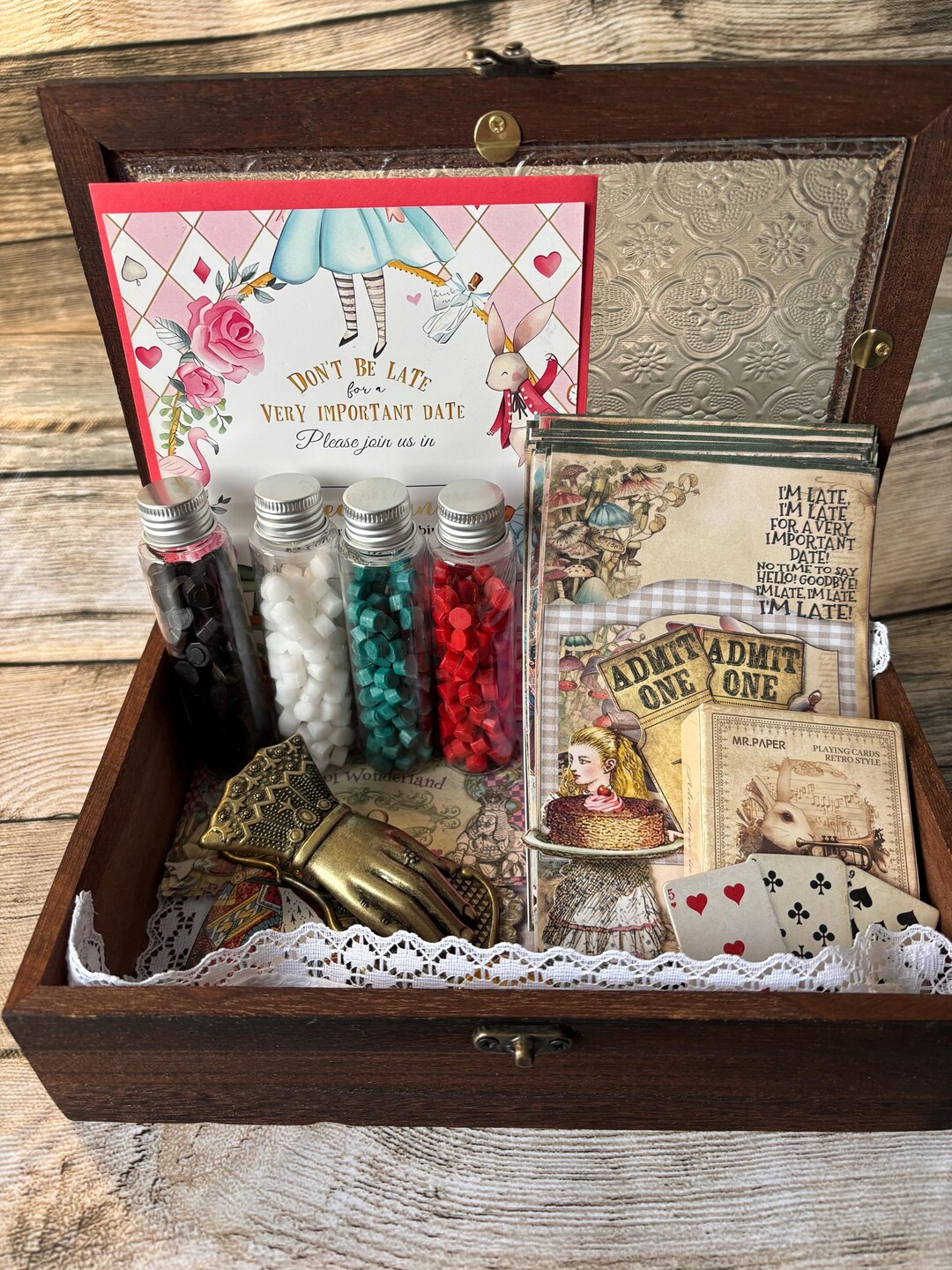 Alice in Wonderland Vintage Wooden Luxery Gift Box With Complete Alice ...