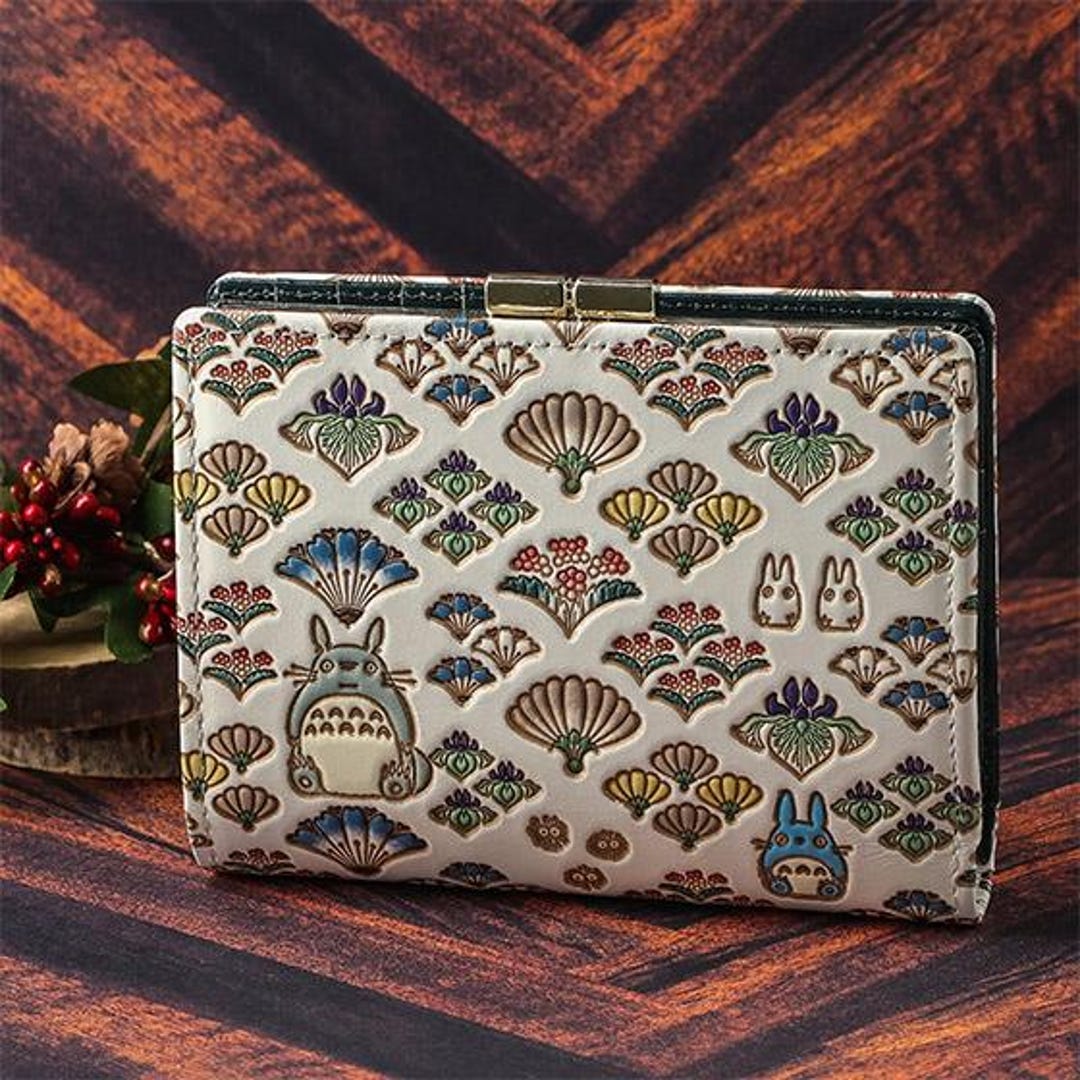 My Neighbor Totoro Wallet With Clasp - Crafted by Bunko-ya Ozeki - Etsy