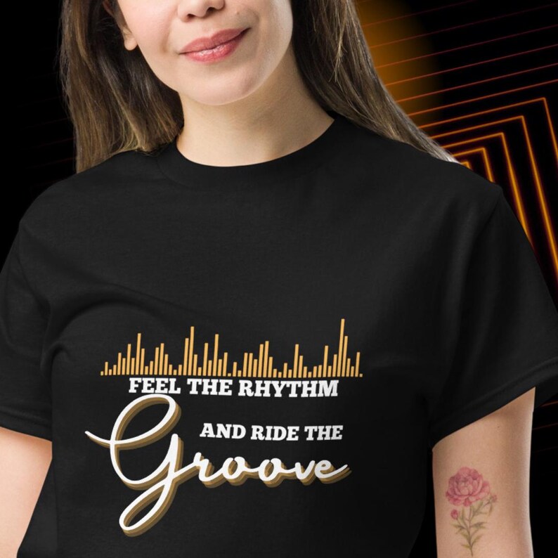 Feel the Rhythm T-shirt - Musician Tee & Drummer Gift - Perfect for ...