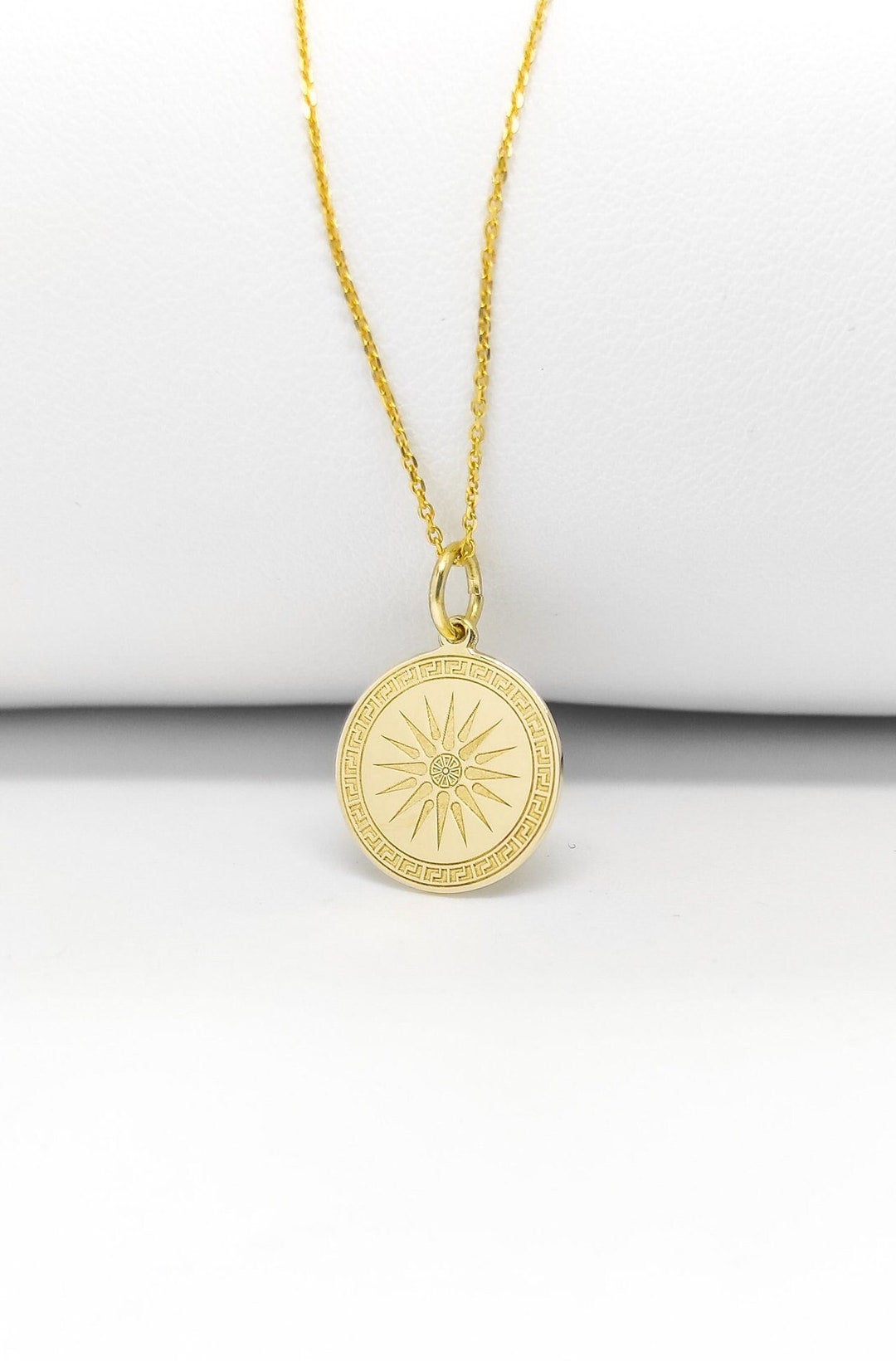 14K Solid Gold Vergina Sun Pendant Necklace, Macedonian Jewelry - Etsy