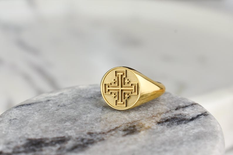 14K Gold Jerusalem Cross Signet Ring: Custom Heraldic Crest - Etsy