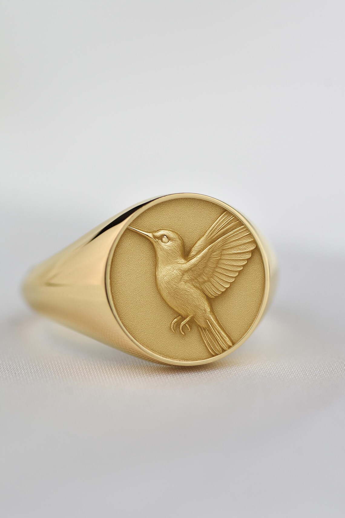 Hummingbird Signet Ring, 14K Gold Bird Ring, Nature Symbol Jewelry ...
