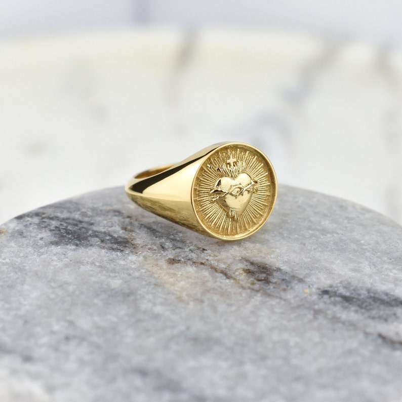 Gold Sacred Heart of Jesus Signet Ring, Catholic Churt Gold Jewelry ...