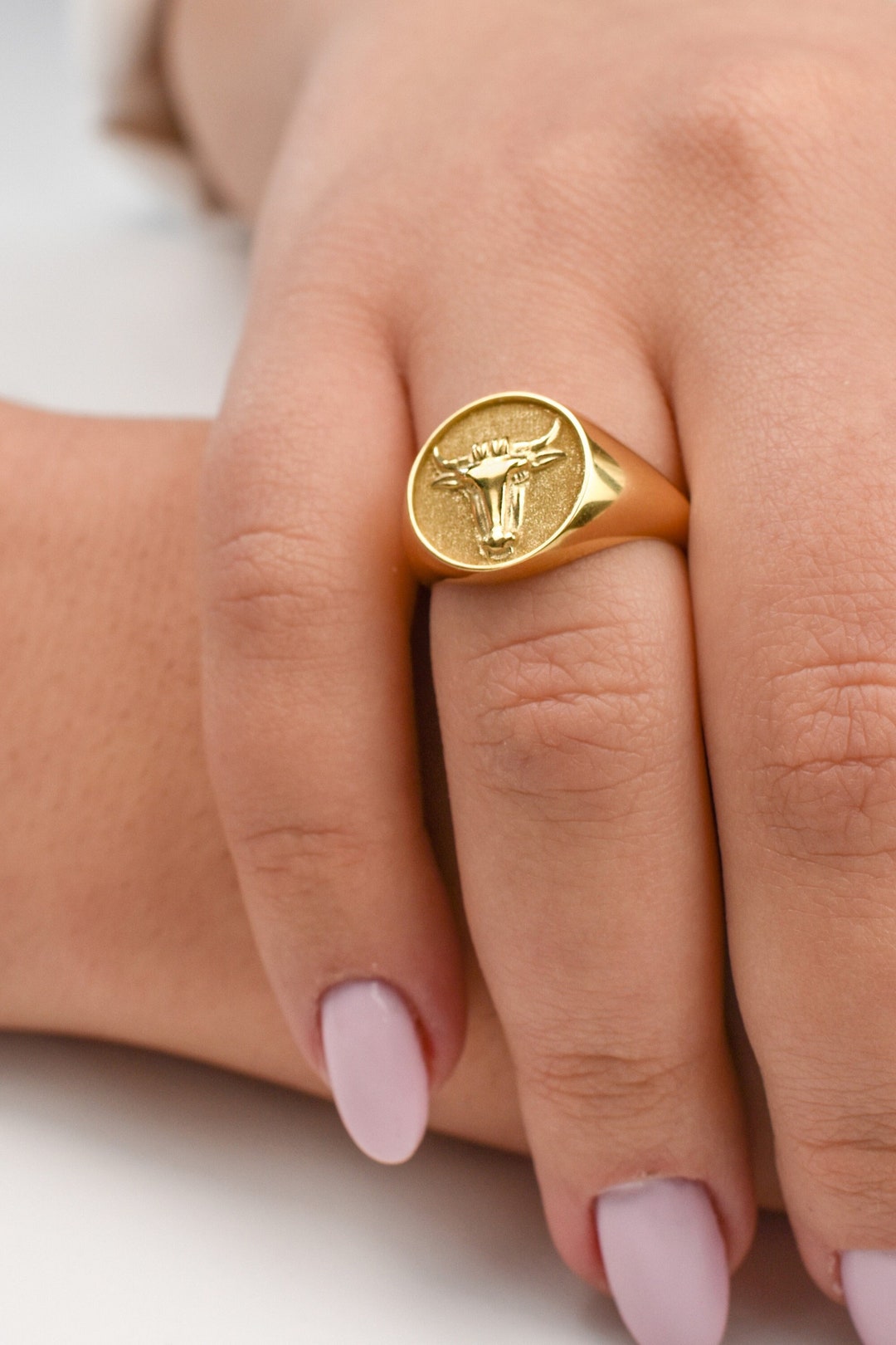 Gold Bull Head Signet Ring, Taurus Zodiac Sign Signet Ring, Solid Gold ...