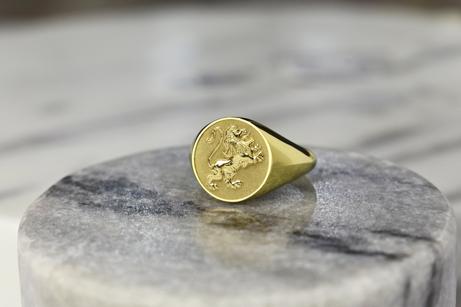 14K Solid Gold Leo Signet Ring: Engraved Zodiac Astrology Gift - Etsy