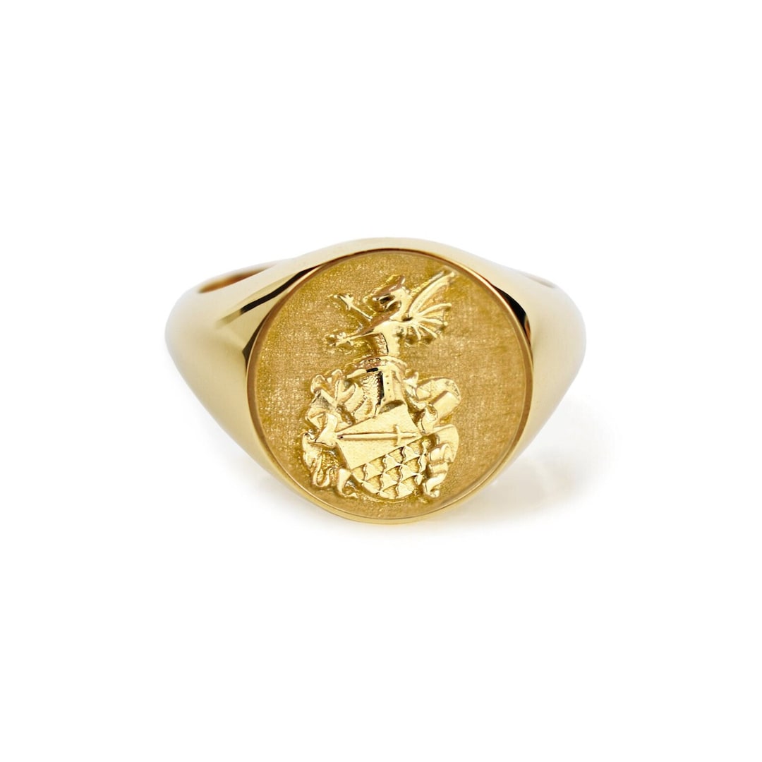 Gold Family Crest Signet Ring, Signet Ring for Men, 18K Yellow Gold ...