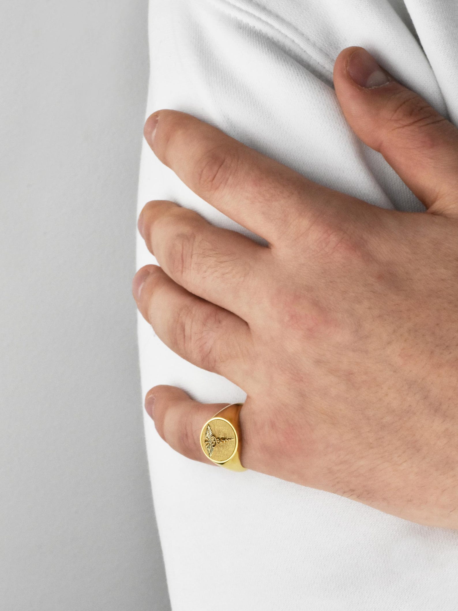 14K Gold Medical Alert Signet Ring: Engraved Emergency ID - Etsy