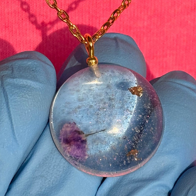 Gold Flake Resin - Etsy