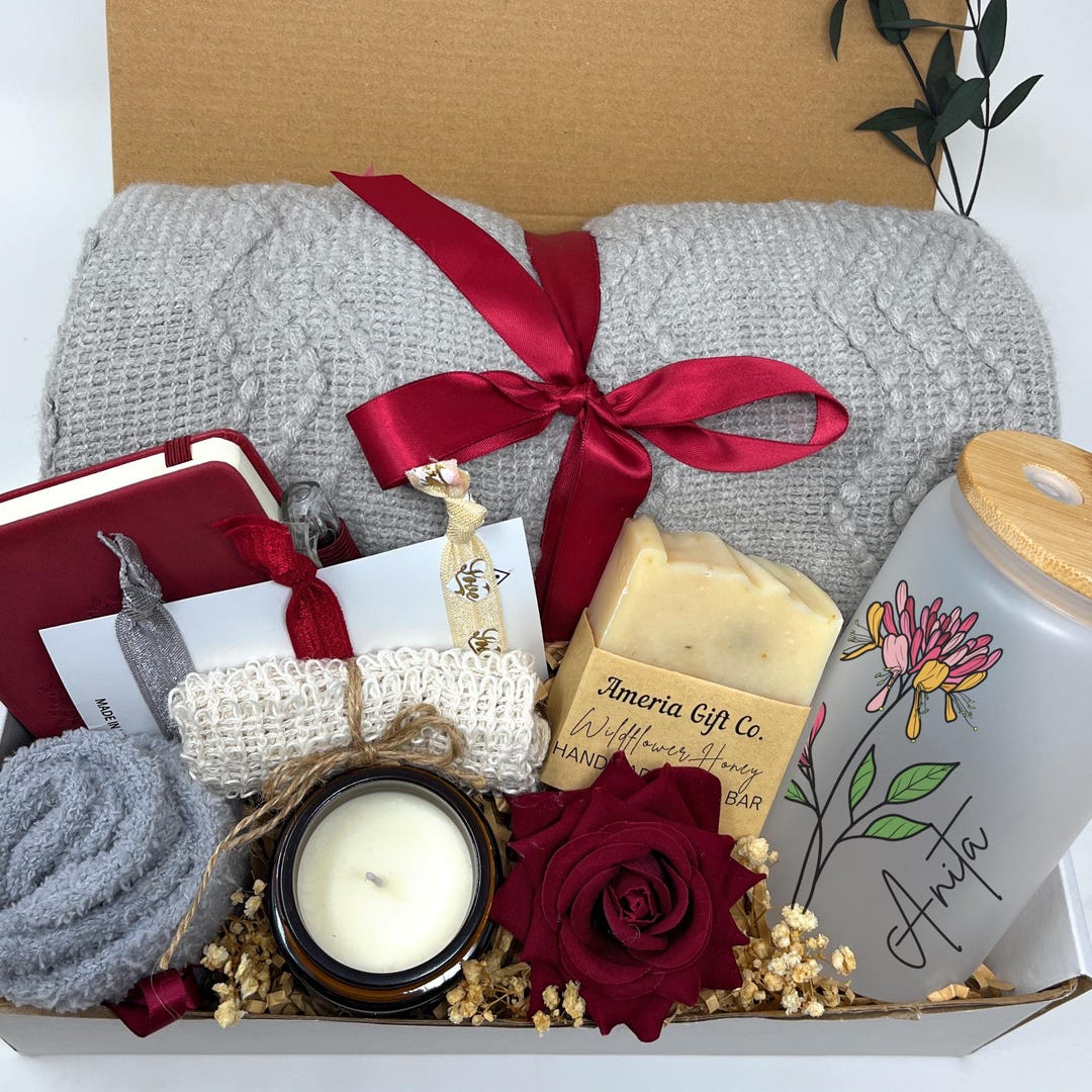 Birthday Gift Box, Personalized Gift for Her, Blanket Gift Box, Cozy ...