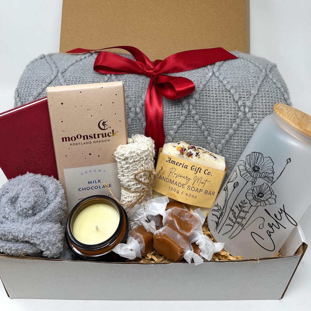 Appreciation Gift Box: Personalized Glass, Blanket, Candle & Soap - Etsy