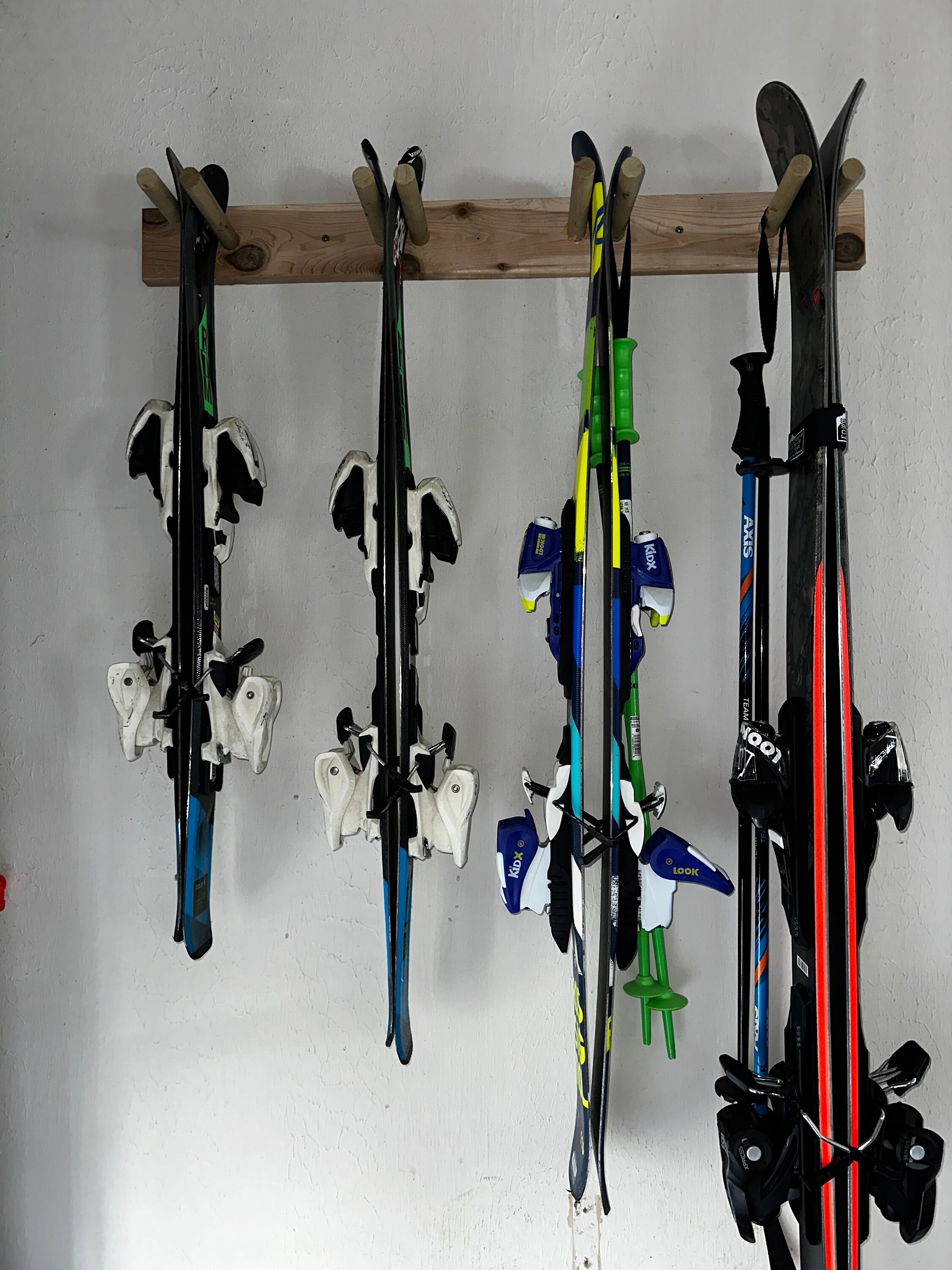 Customized Wooden Ski Rack - Etsy