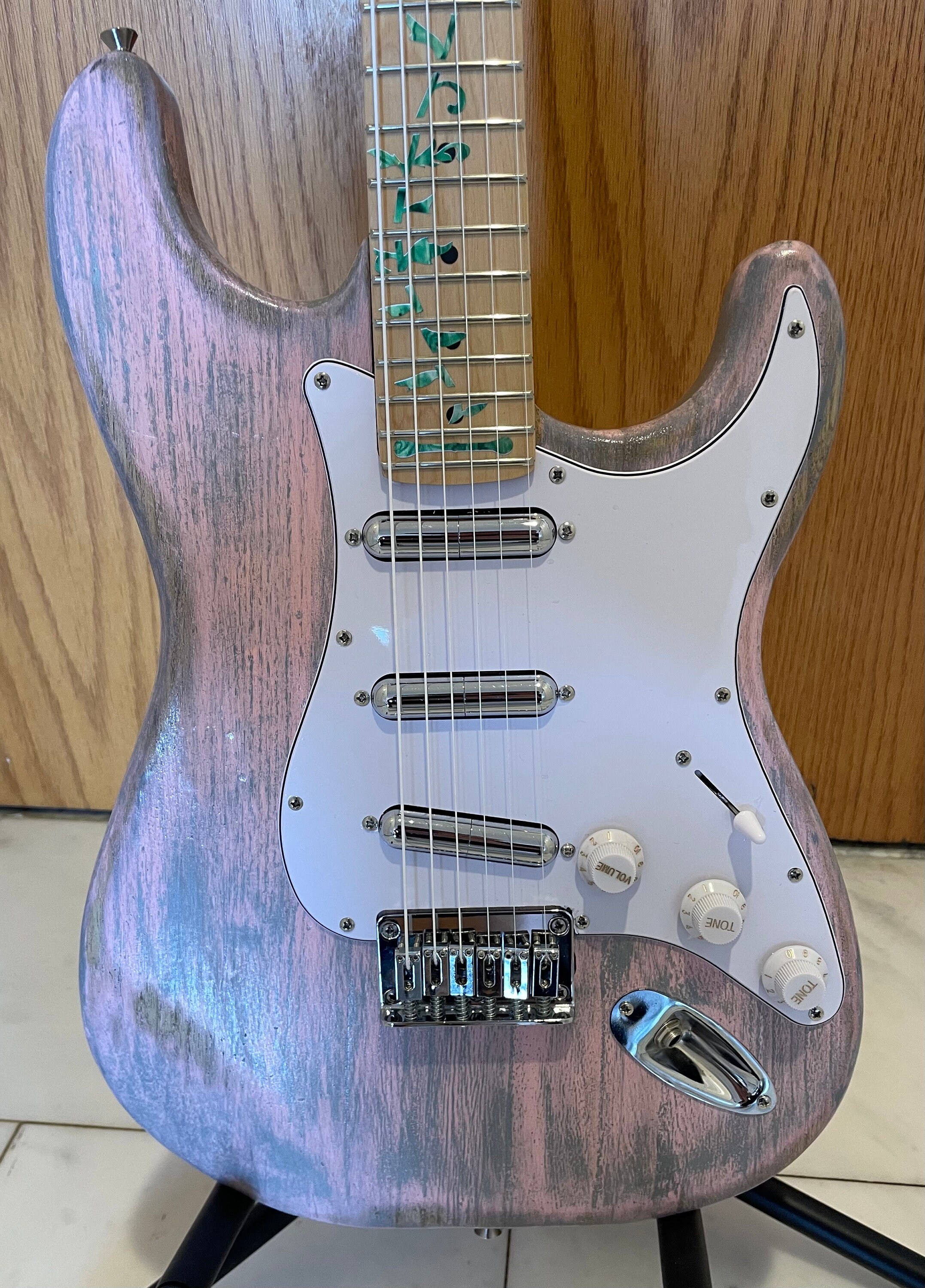 Custom Strat Style Electric Guitar. Triple Lipstick Pickups. Vintage ...