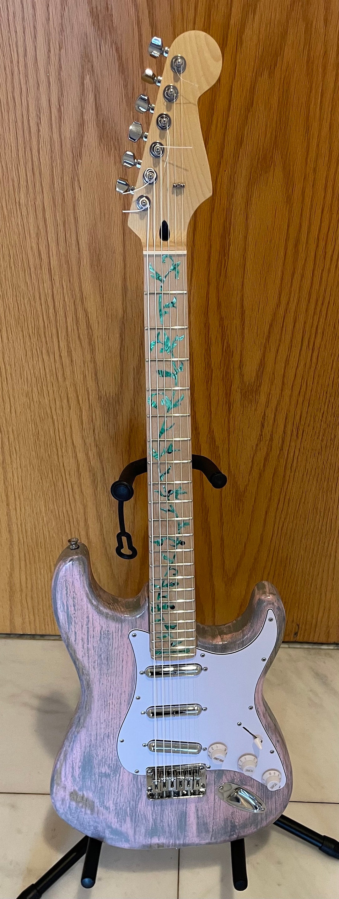 Custom Strat Style Electric Guitar. Triple Lipstick Pickups. Vintage ...