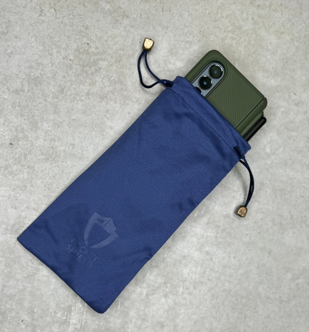 Signal Blocking RF Shield Bag - Faraday Bag for Phones / Anti-hacking ...