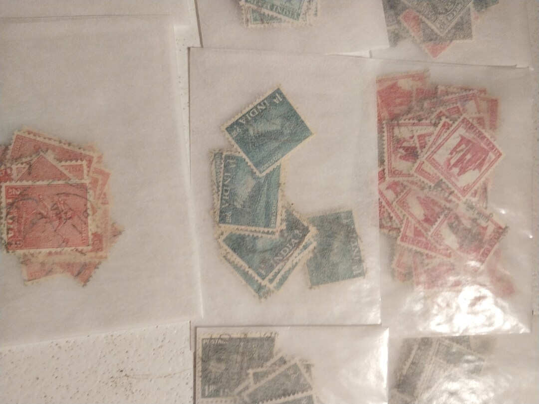 India Stamp Collection of Over 1000 Stamps - Etsy
