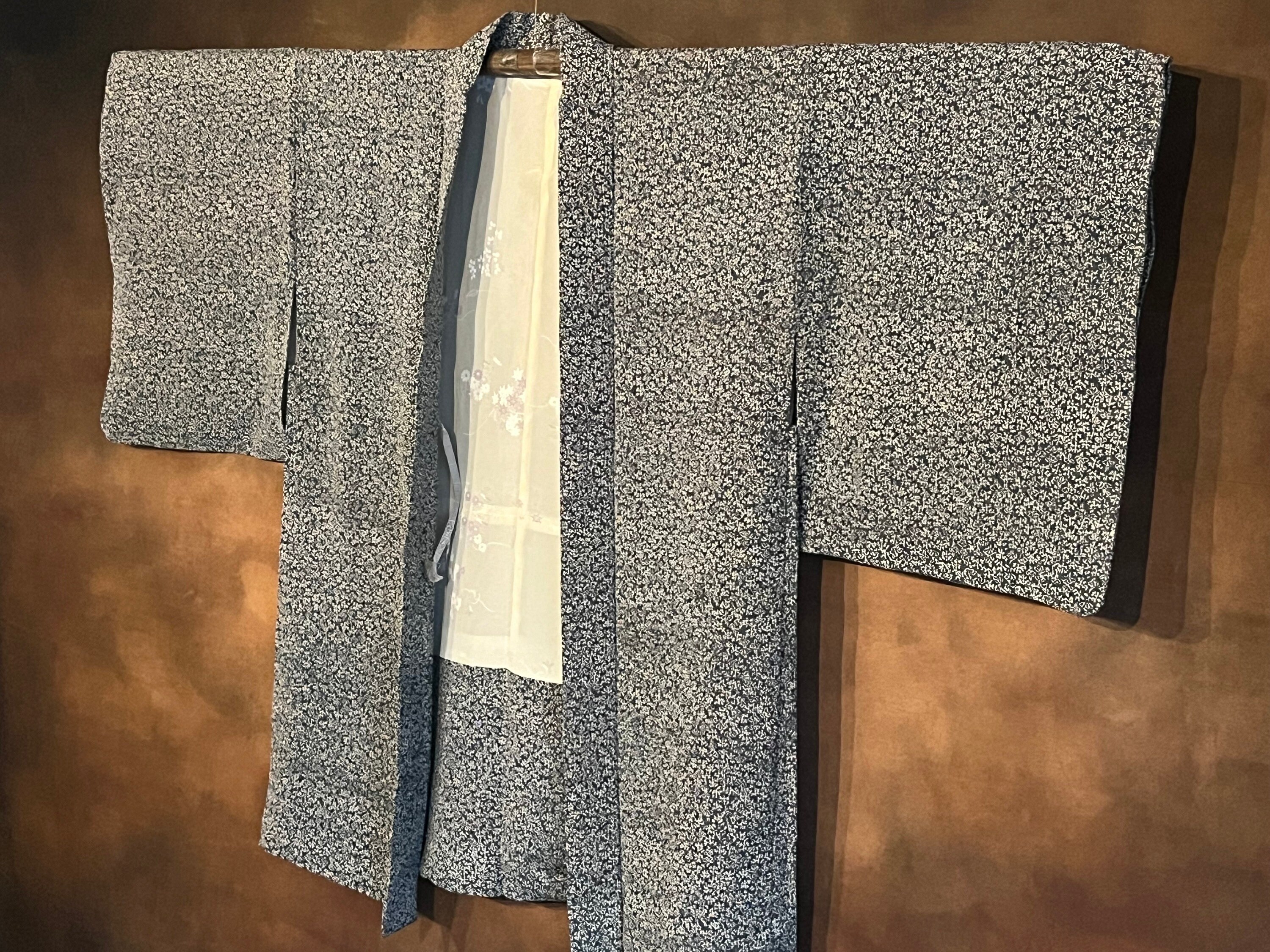 Japanese Haori Kimono, Green & White Silk Lined Kimono Robe Vintage ...