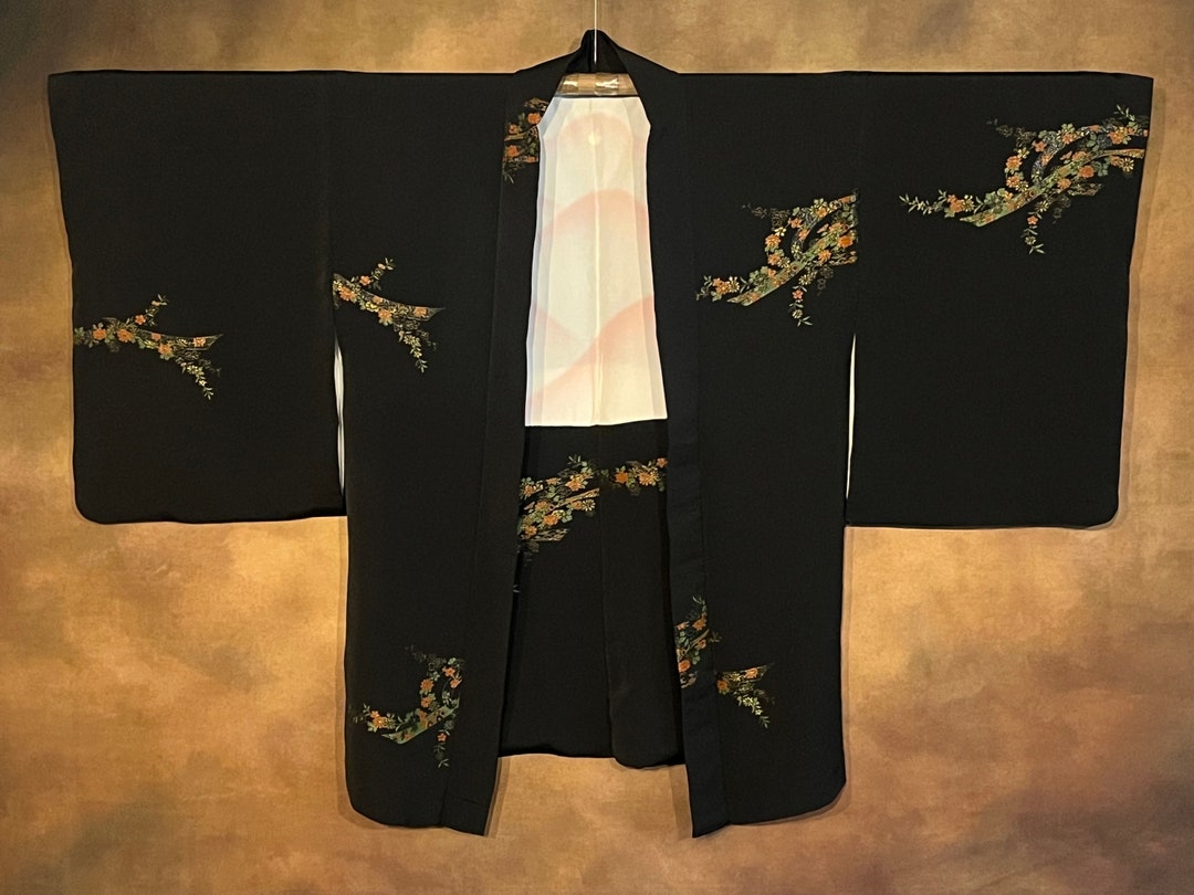Japanese Haori Kimono, Black With Glistening Floral Decor, Silk Lined ...