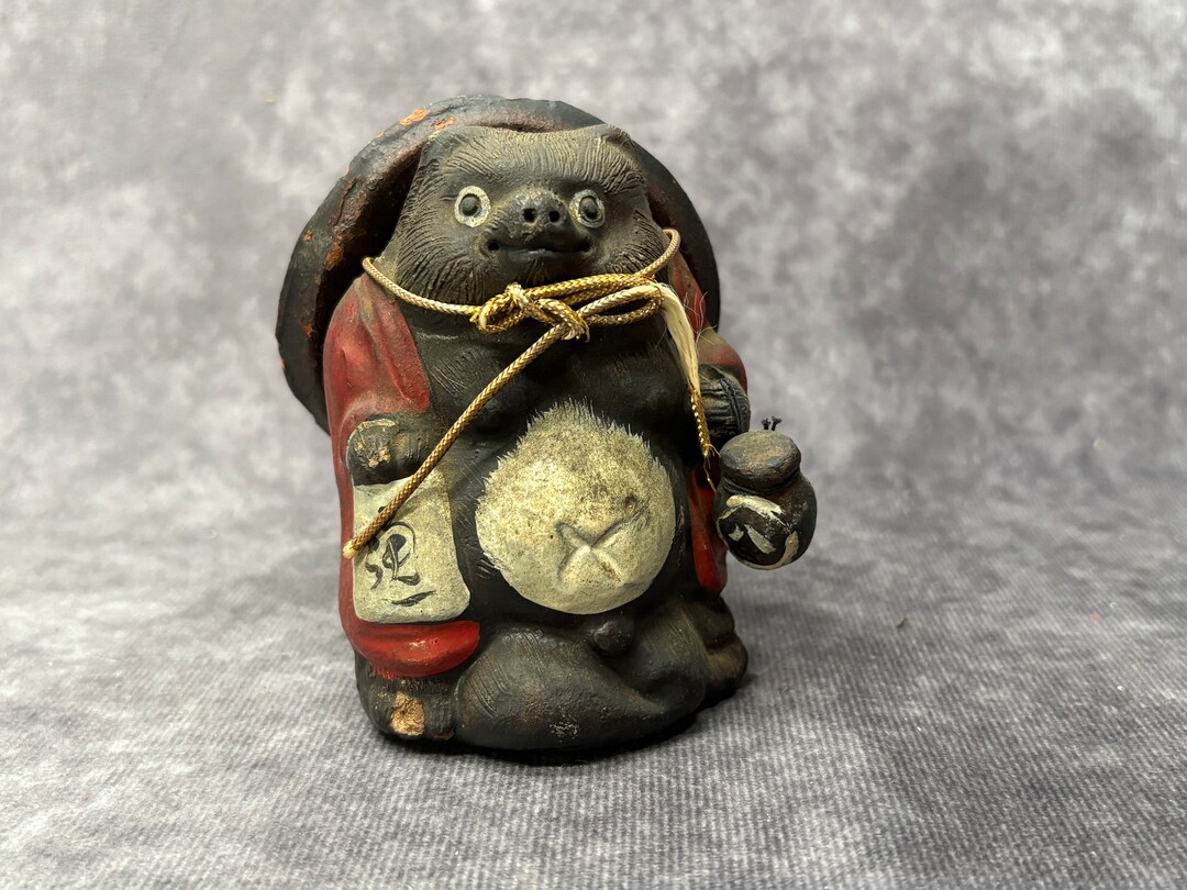 Old Japanese Tanuki Raccoon Dog, Tokkuri Bottle Vintage Porcelain ...