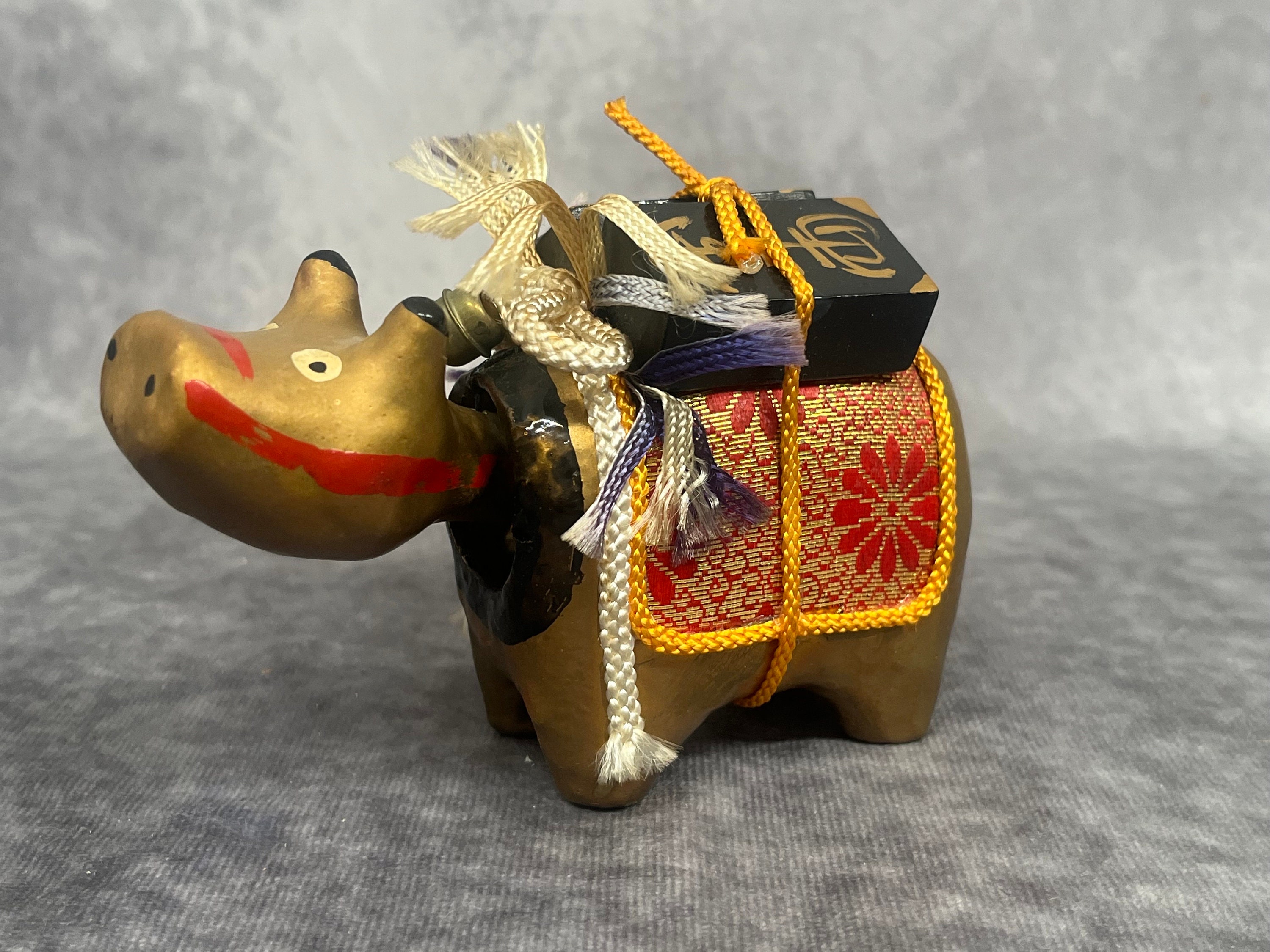 Akabeko the gold Red Cow, Paper Mache Toy Cow, Vintage Japanese Folk Art - Etsy