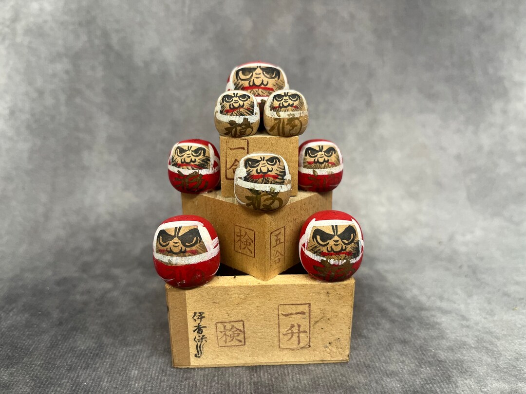 Daruma Doll Figures Sitting on Tea Boxes, Miniature Wooden Figures ...