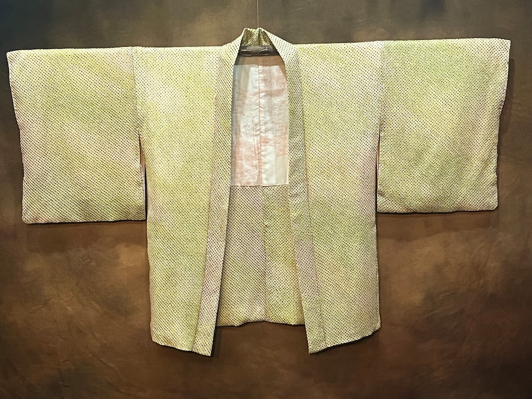 Japanese Shibori Haori Kimono, Lime Green / Yellow With Red Dots, Silk ...