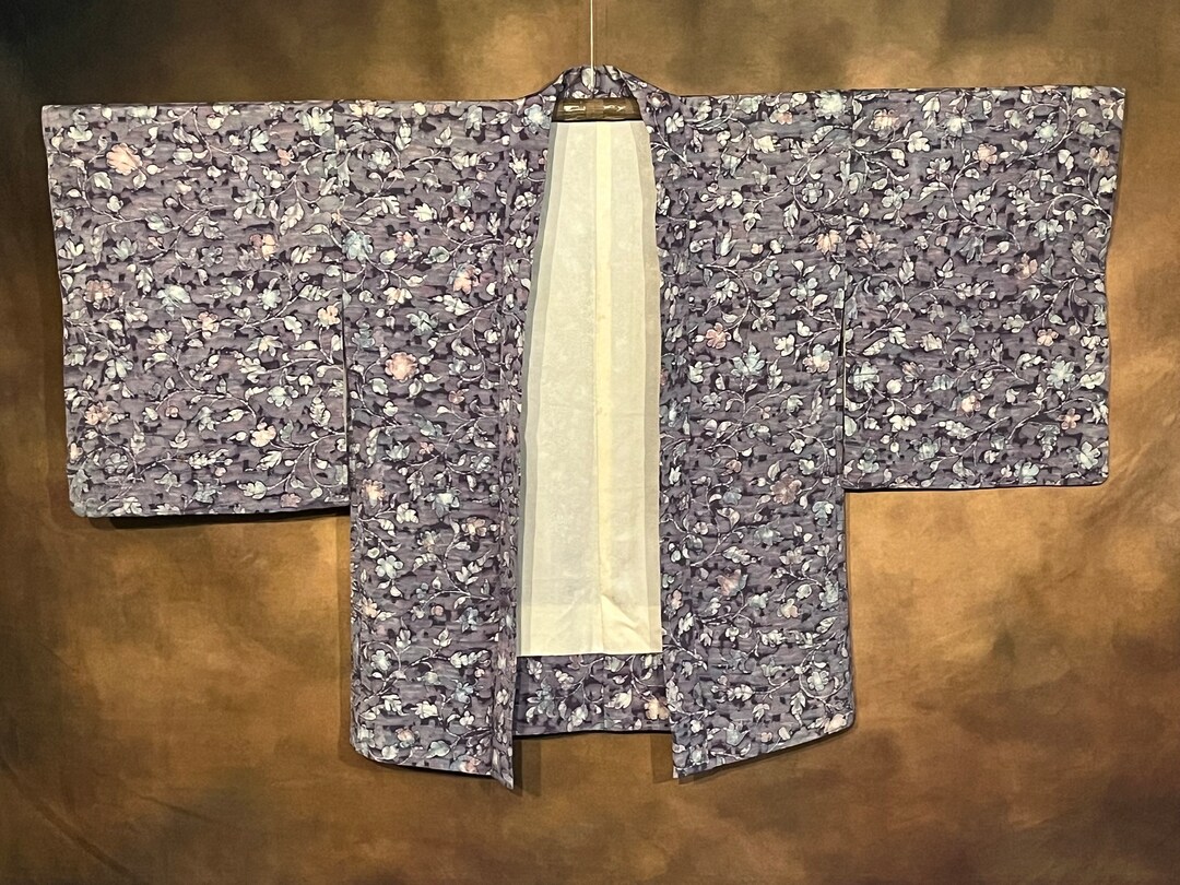 Japanese Haori Kimono, Purple Botanical Pattern Silk Lined Kimono Robe ...
