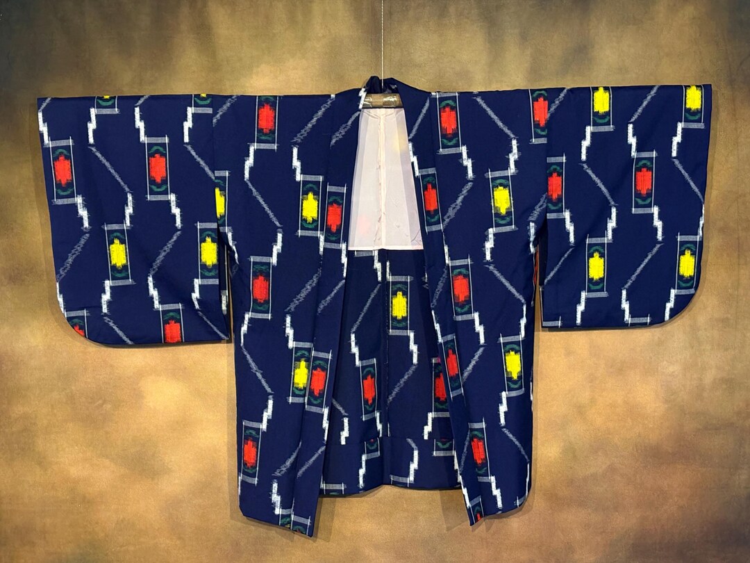 Japanese Haori Kimono, Blue Retro Design, Silk Lined Kimono Robe ...