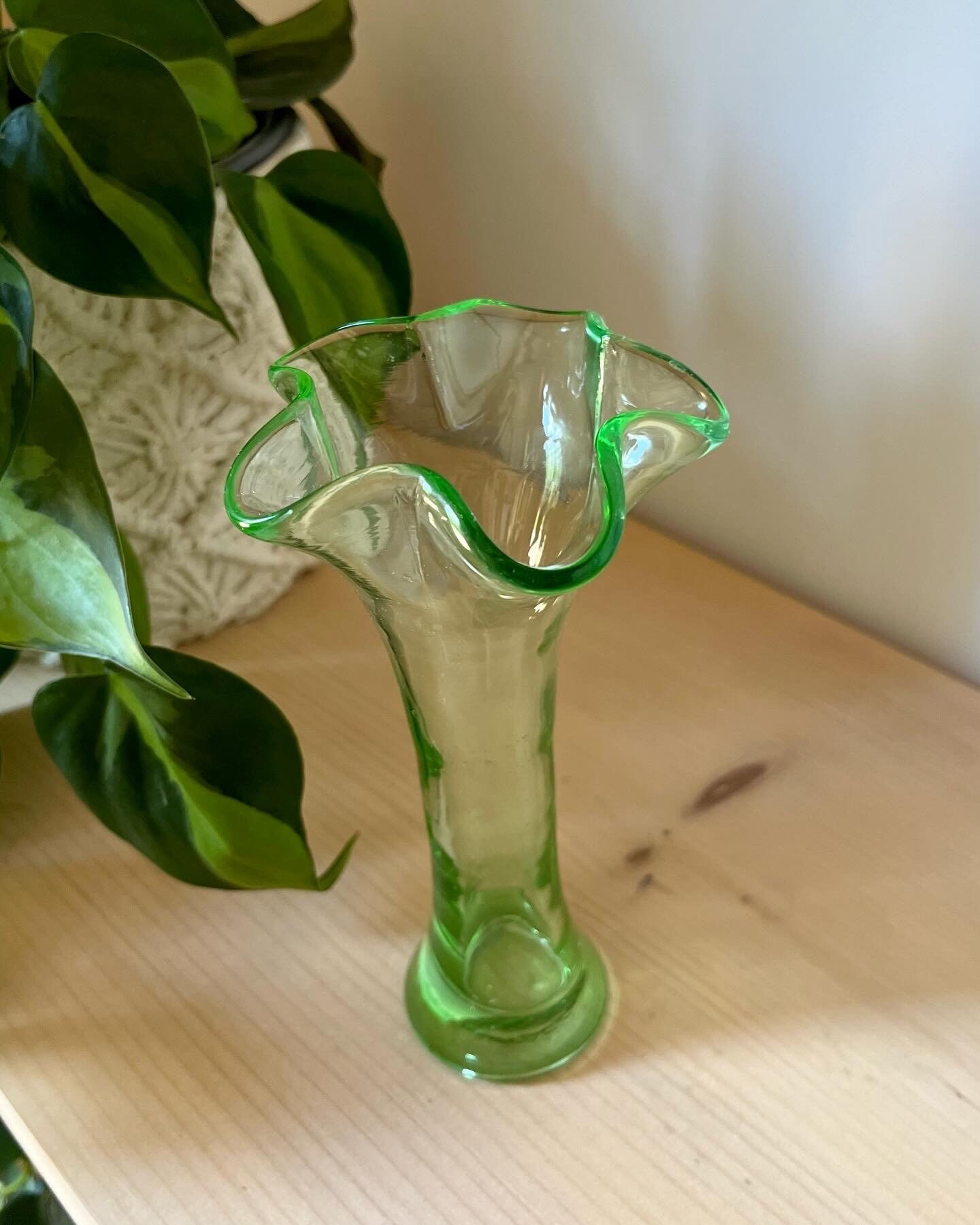 Rare Green Depression Glass Flower Vase Scalloped - Etsy