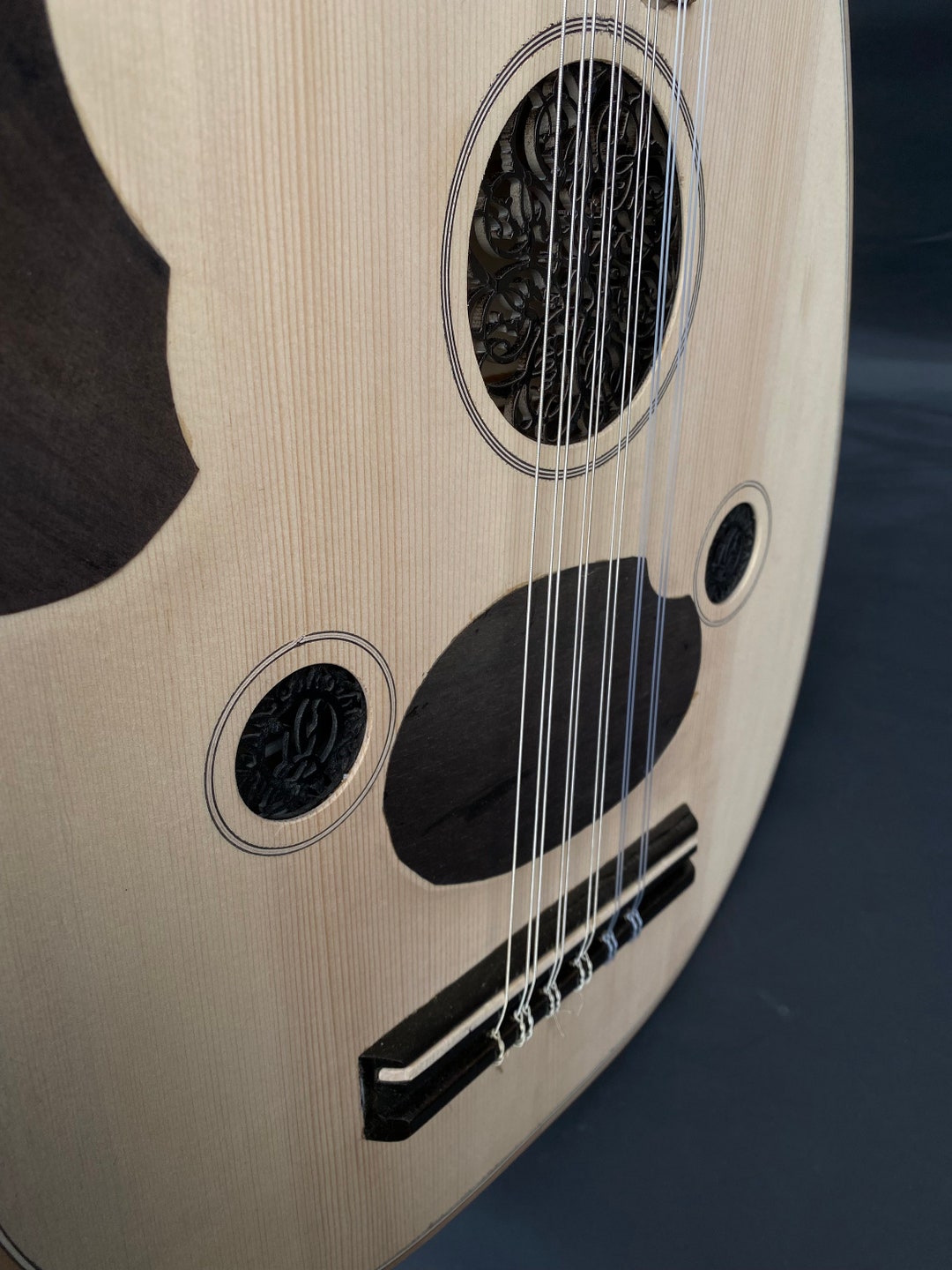 Handmade Cut-case Oud Instrument - Exquisite Craftsmanship, Traditional ...