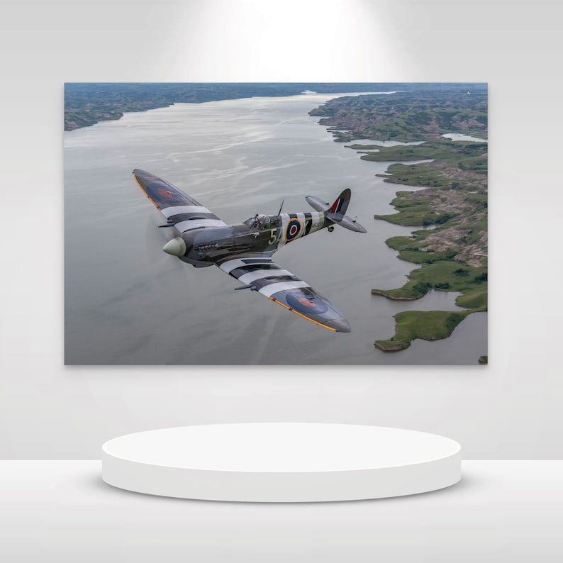 WWII Supermarine Spitfire Print: RAF Fighter, Aviation Art - Etsy