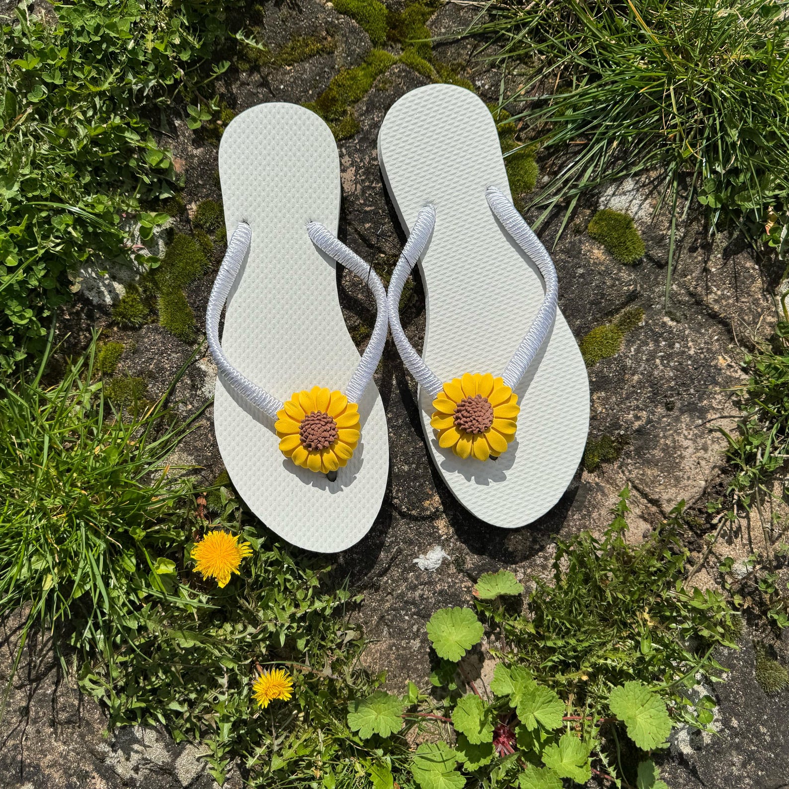 Handmade Sunflower Flip-flops | White Summer Sandals | Beachwear | Boho ...