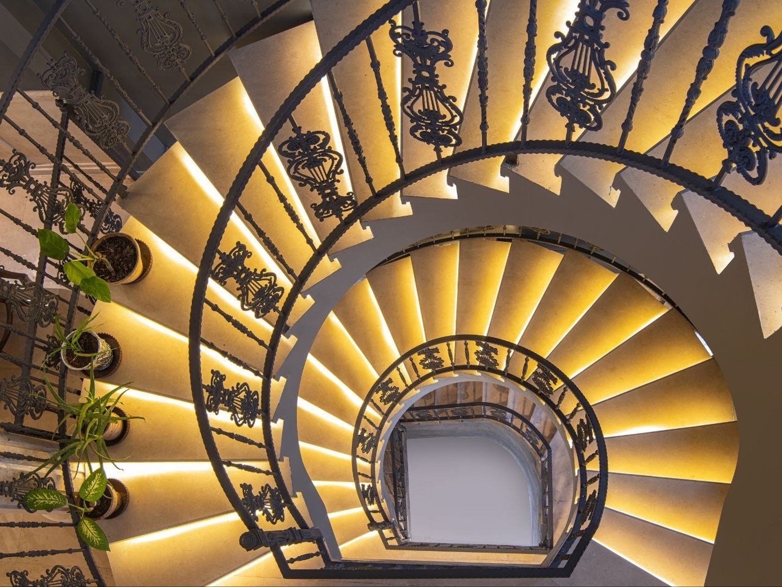 Wrought Iron Stair Spindle Railing Handrail Balusters Balcony Metal ...