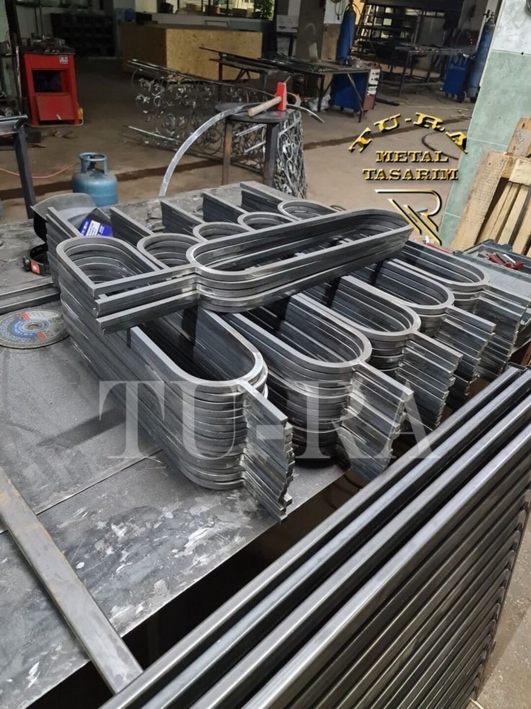 Wrought Iron Stair Spindle Railing Handrail Balusters Balcony Metal ...