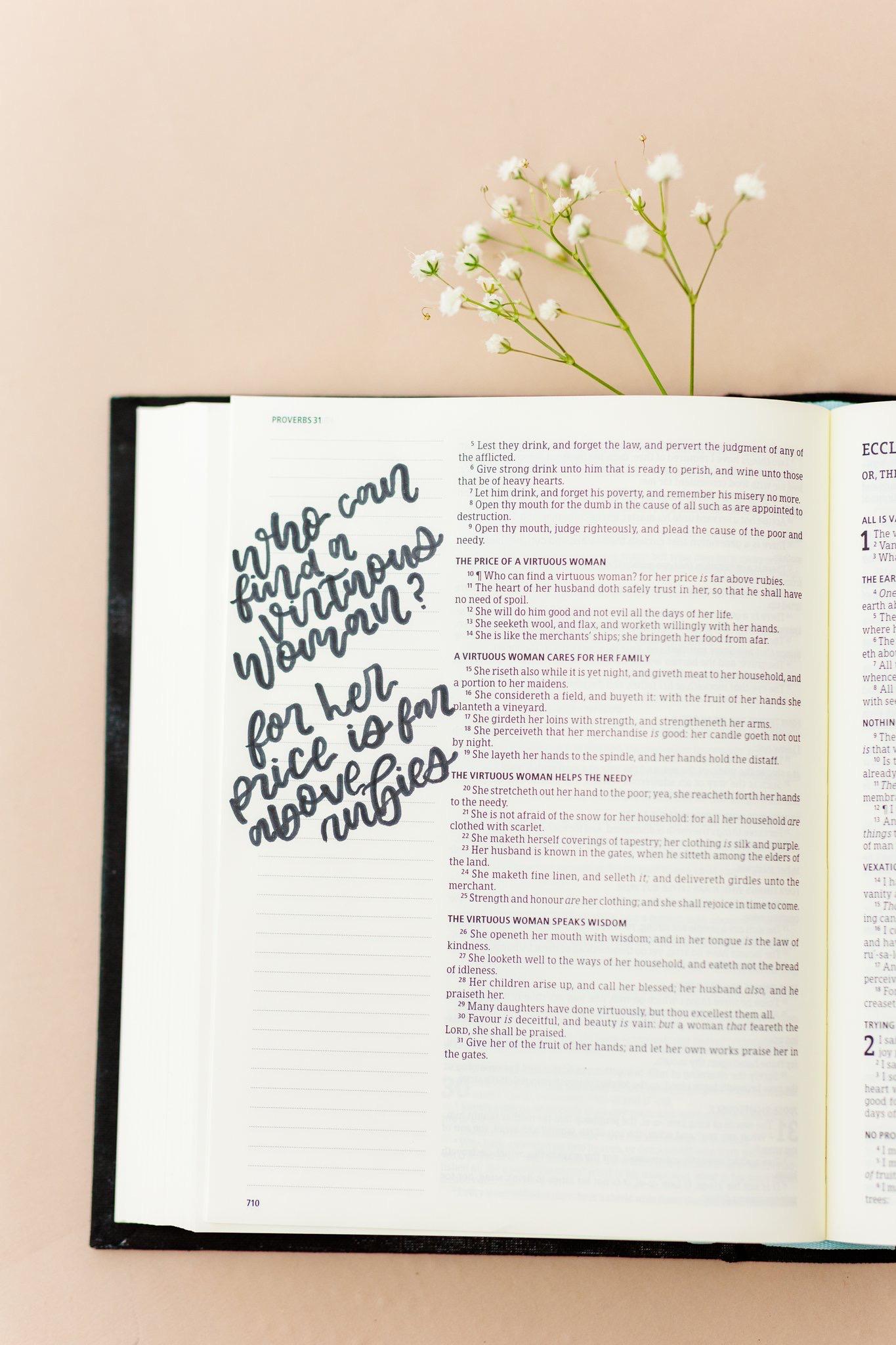 Hand Painted Mountain Range KJV Journaling Bible: Hannah’s Home - Etsy