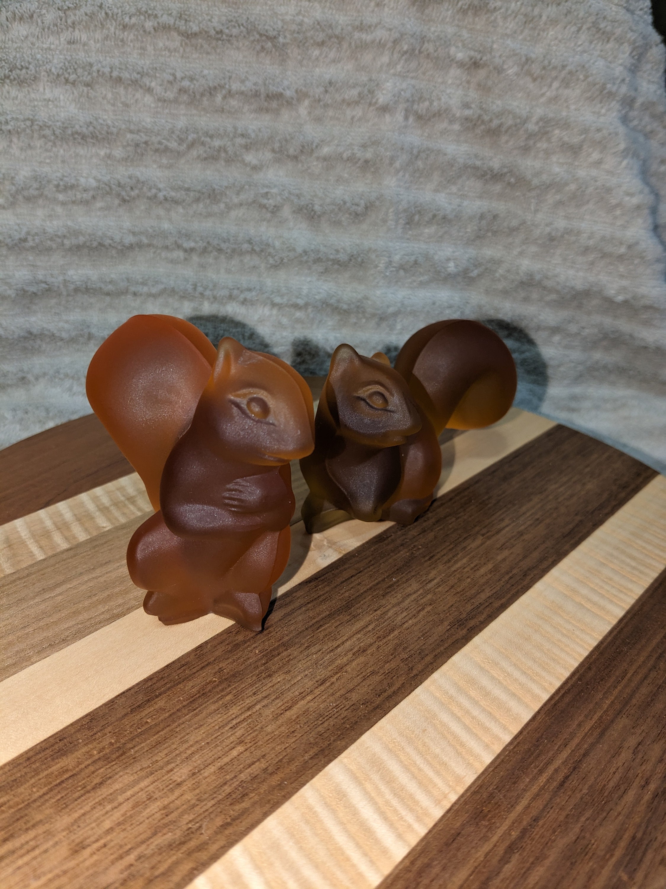 Fostoria Glassworks Amber Squirrels ( Set of Two ) . - Etsy