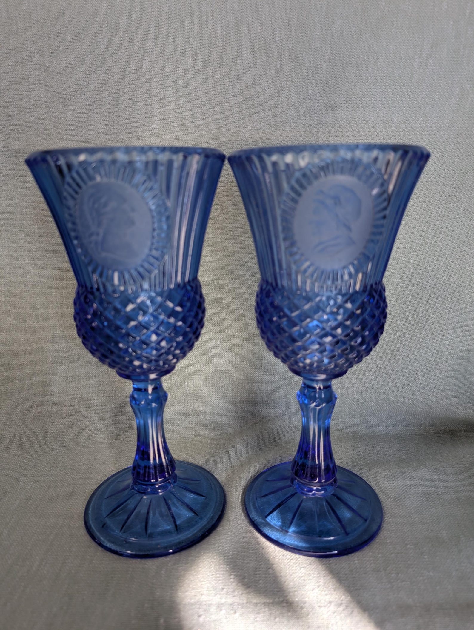 Vintage Avon 1976 Bicentennial Cobalt Blue "george & Martha Washington ...