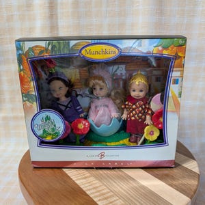 2007 Barbie Munchkins wizard of Oz - Etsy