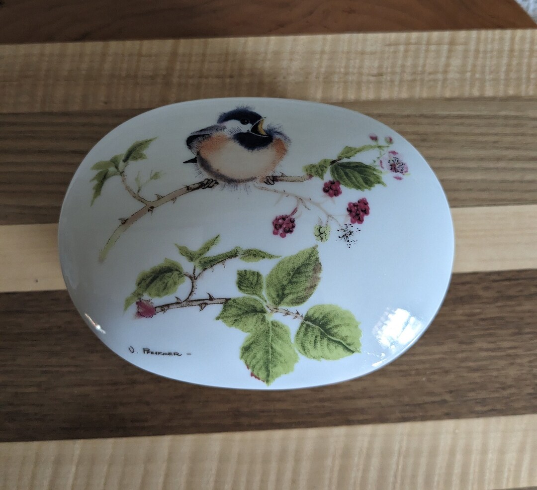 Otagiri Porcelain Music Box chickadee Made in Japan Plays you Light up ...