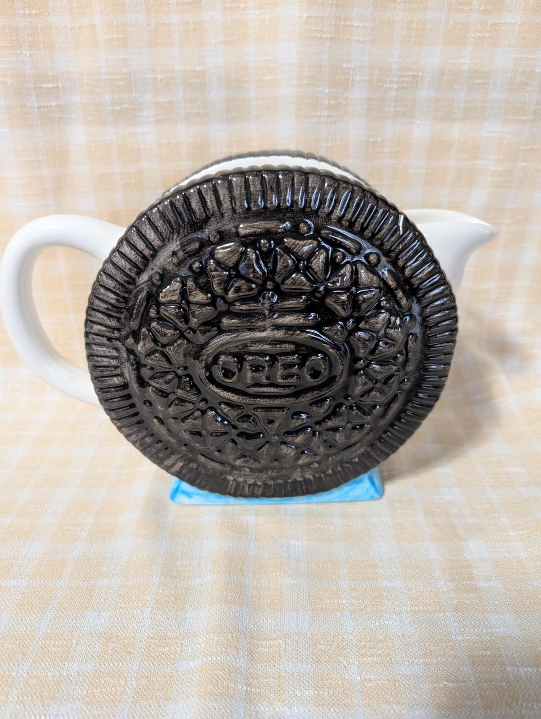 Ceramic Oreo Cookie Pitcher - Etsy