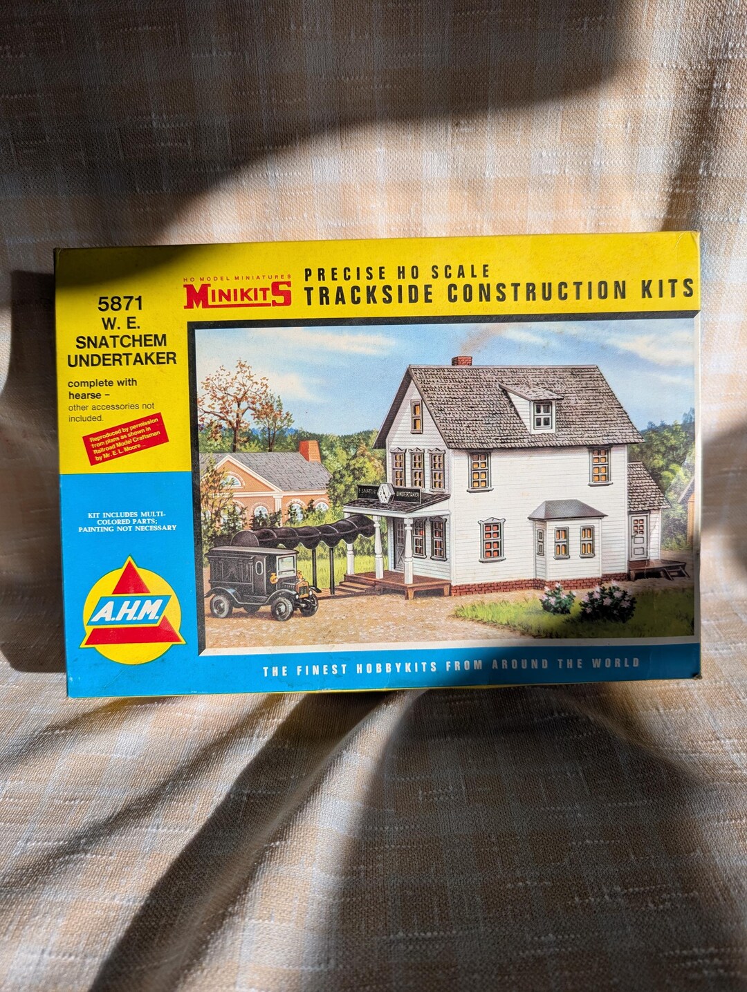 HO Minikits 5871 W.E. Snatchem Undertaker Kit - Etsy