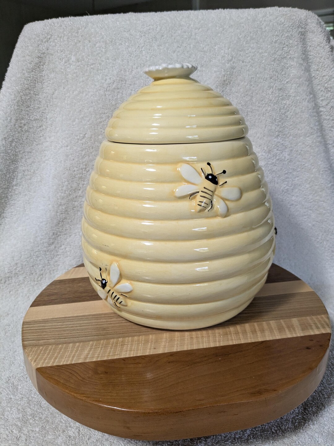 Transpac Dolomite Beehive Cookie Jar - Etsy
