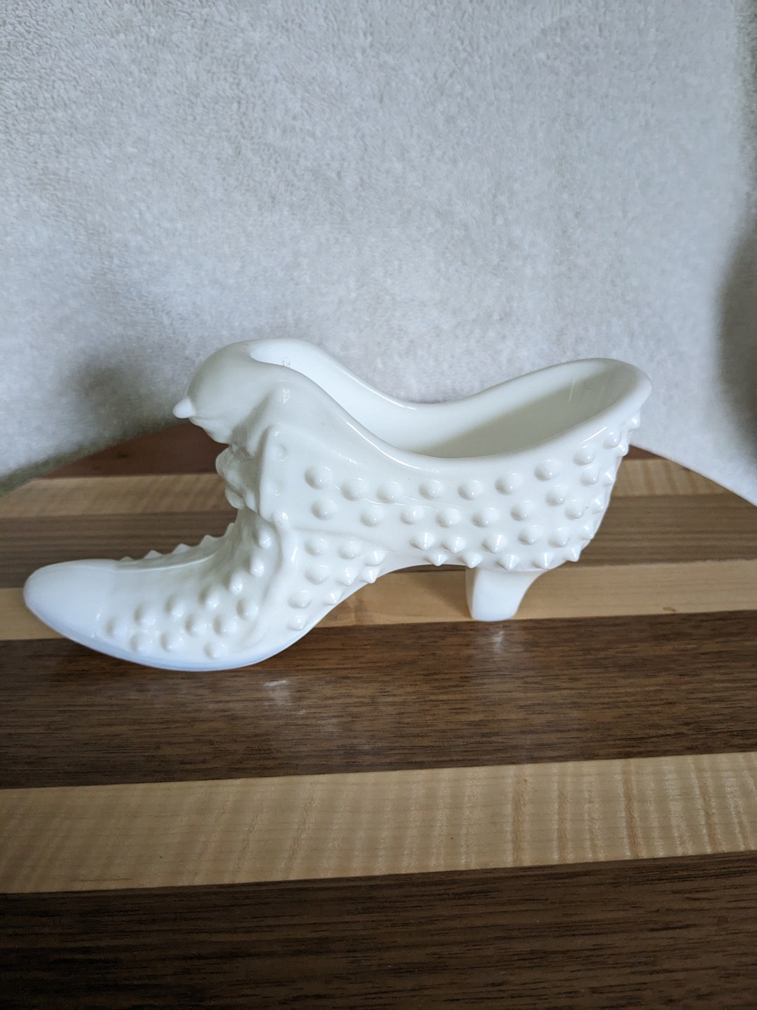 Fenton Milk Glass Hobnail Pattern Cat Slipper - Etsy