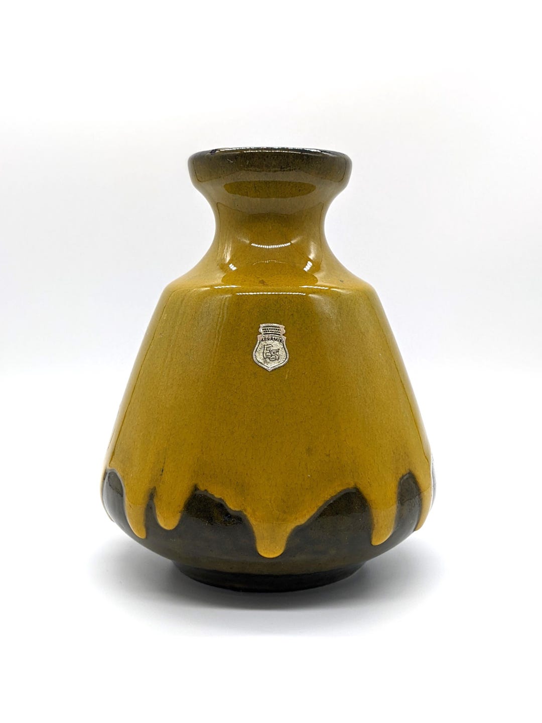 Marvellous Mustard Yellow Fat Lava/ Drip Glaze Vase 641/18 by Emons and ...