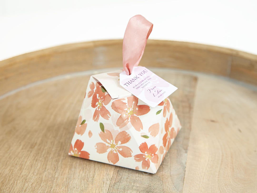 10 Pcs Sakura Favor Boxes With Custom Tags, Personalized Wedding Favor ...