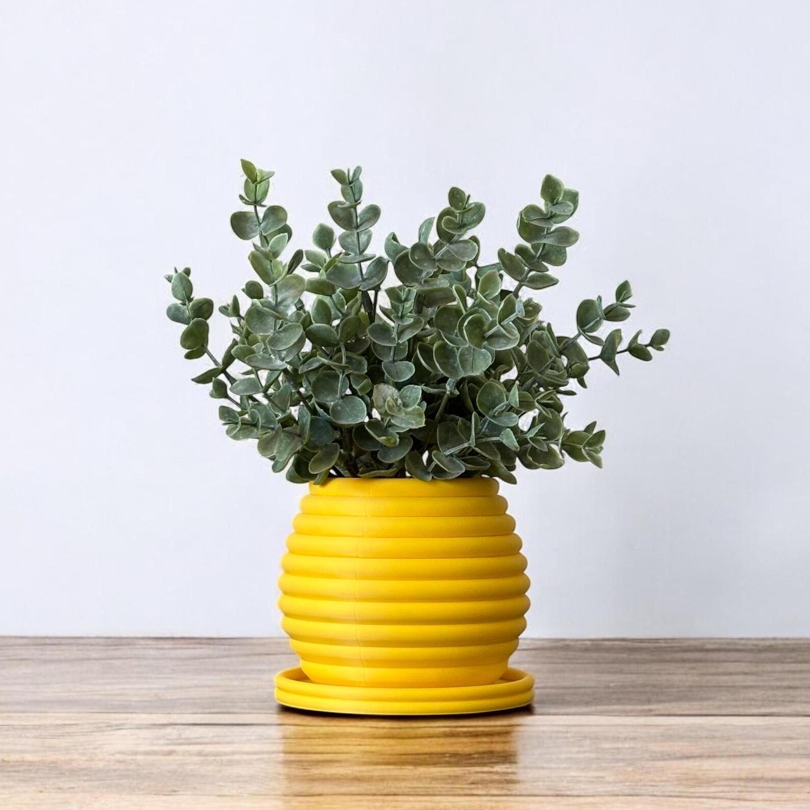 Beehive Flower Pot for House Plants | Yellow Honey Bee Planter Decor ...